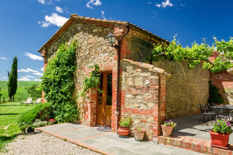 Tutti vogliono la casa in collina - Il Popolo Tortona