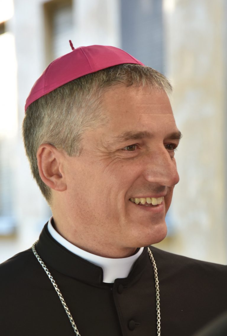 Mons. Vittorio Viola è il nuovo Segretario della Congregazione per il ...