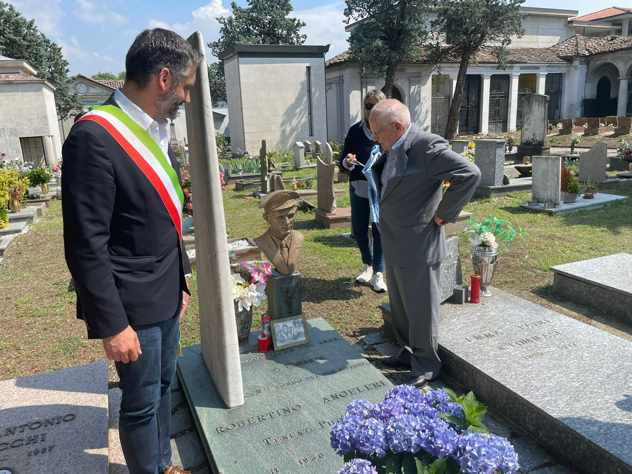 Il “nuovo” busto di Roberto Angeleri - Il Popolo Tortona